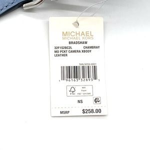 Michael Kors Collection | Bags | Michael Kors Bradshaw Medium Packet ...